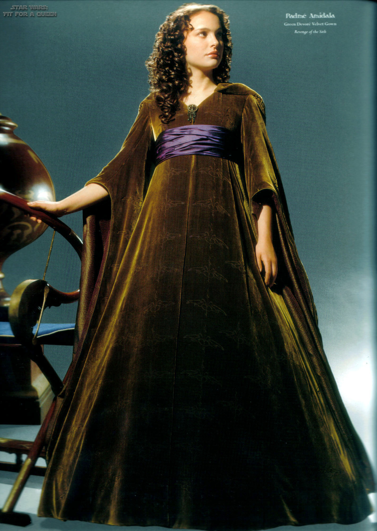 Star Wars Fit For A Queen Green Robe Revenge Of The Sith To Meet With