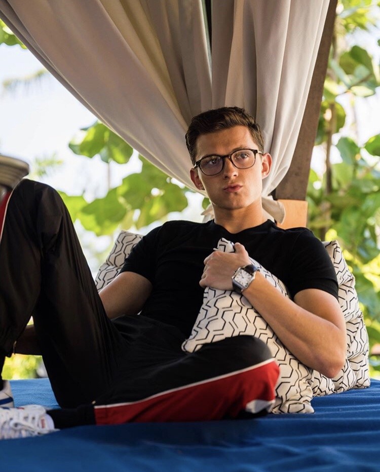 Tom Holland Page 97 Lpsg
