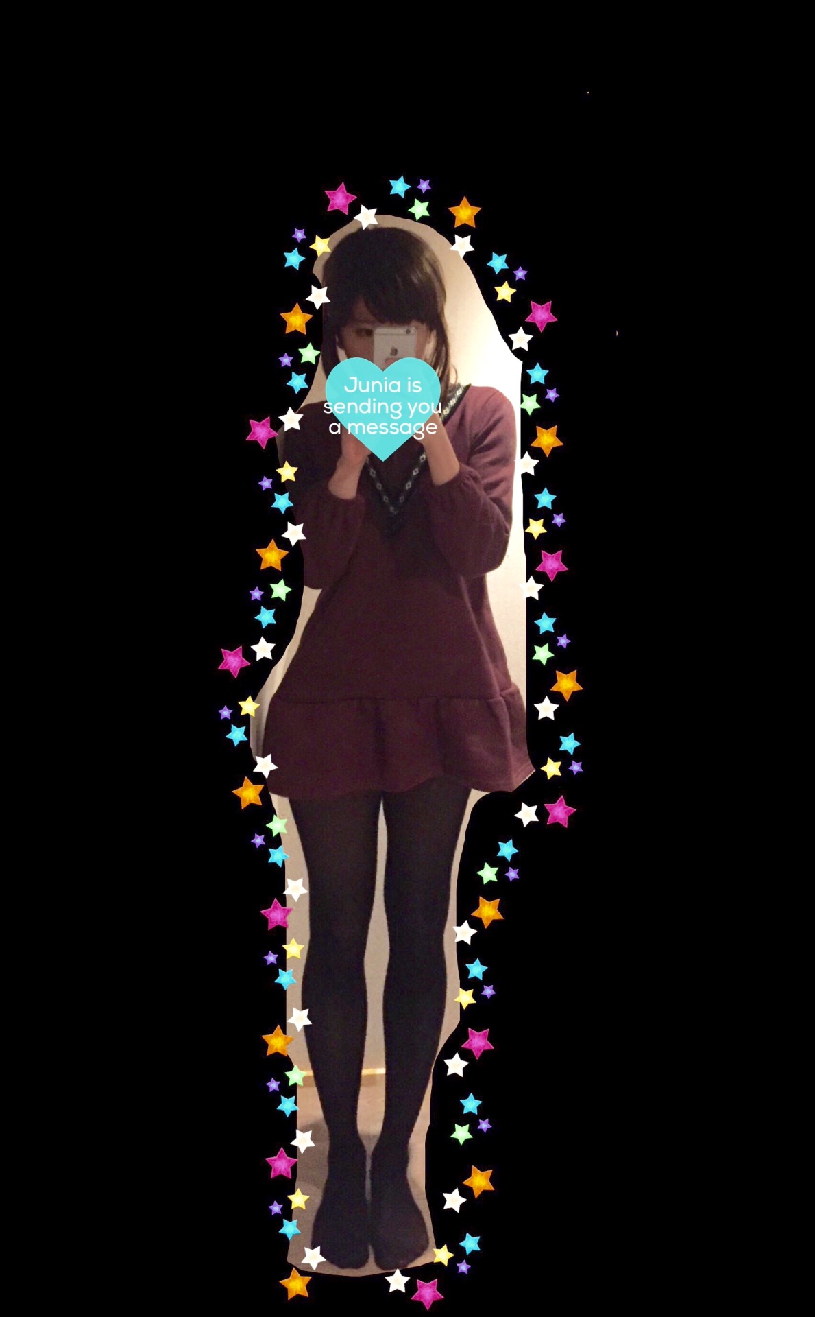 Junia♡ — Junia Official 발까지 나온 사진을 보여달라는 분들이 있었어요 ㅎㅎ 사실