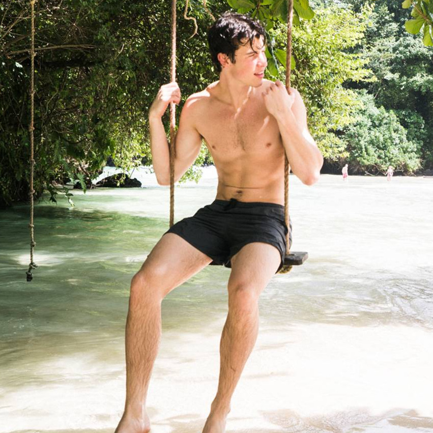 Shawn Mendes Page 23 Lpsg