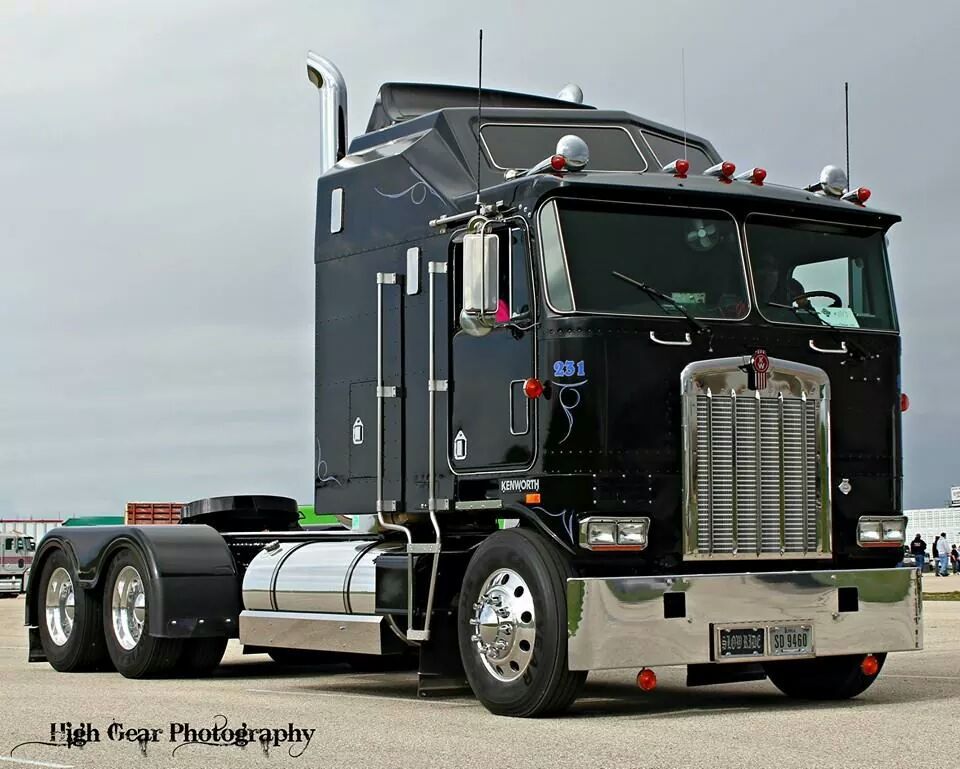 Semitrckn — coe Kenworth custom K100 aerodyne Semitrckn — coe Kenworth custom K100 aerodyne