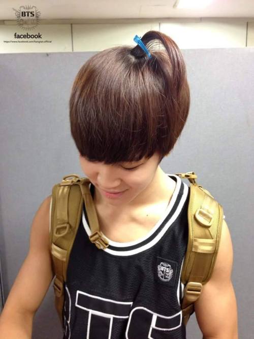 More That Bowl Haircut Tho Dark Haired Jimin Genius Vee Is Non Active