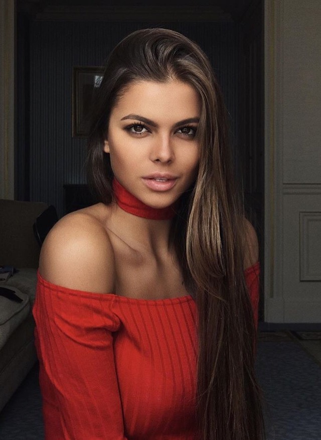 Viki Odintcova — Viki Odintcova