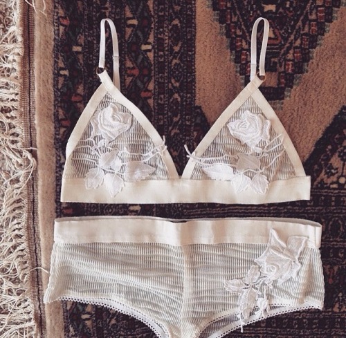 For Love And Lemons For Love And Lemons The Bardot Bralette And