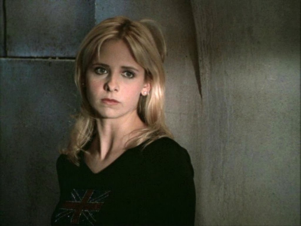 CARS , GIRLS AND OTHER THINGS — Buffy Summers (Sarah Michelle Gellar) CARS , GIRLS AND OTHER THINGS — Buffy Summers (Sarah Michelle Gellar)